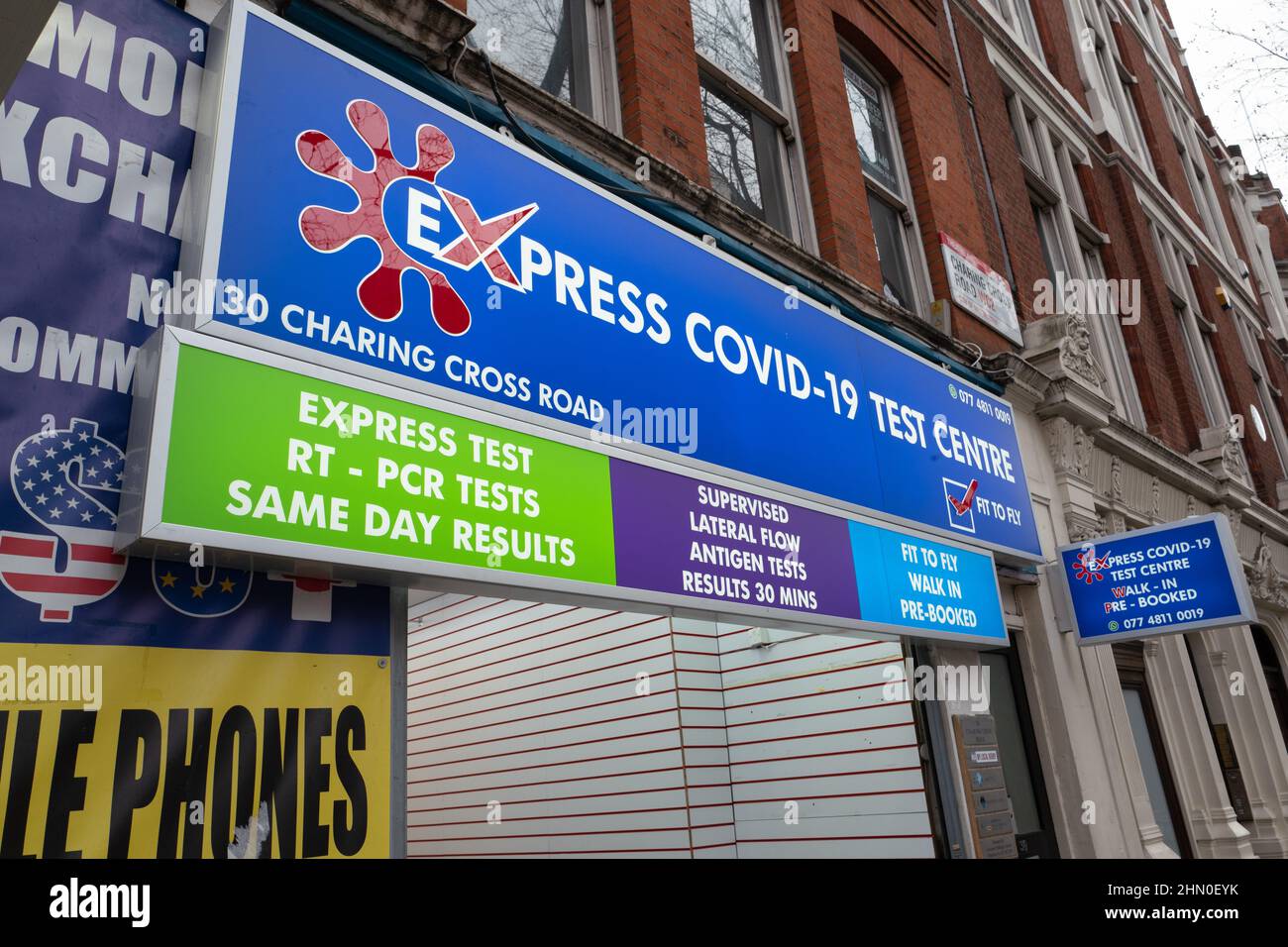 Private pcr covid testing uk hi-res stock photography and images - Alamy