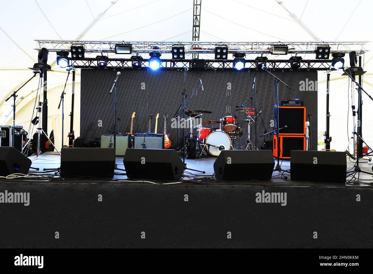 Empty concert stage with instruments hi-res stock photography and ...
