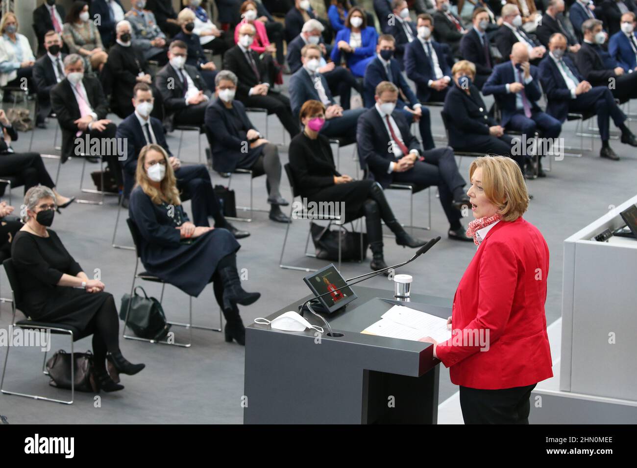 Berlin, Germany. 13th Feb, 2022. Bärbel Bas (front right, SPD ...