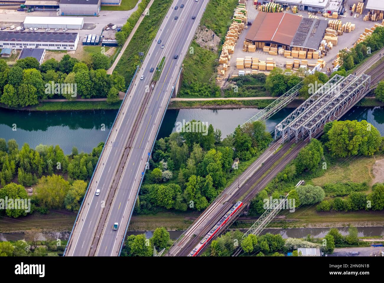 Aerial view, Emschertal Bridge, A43 motorway bridge under stress test ...