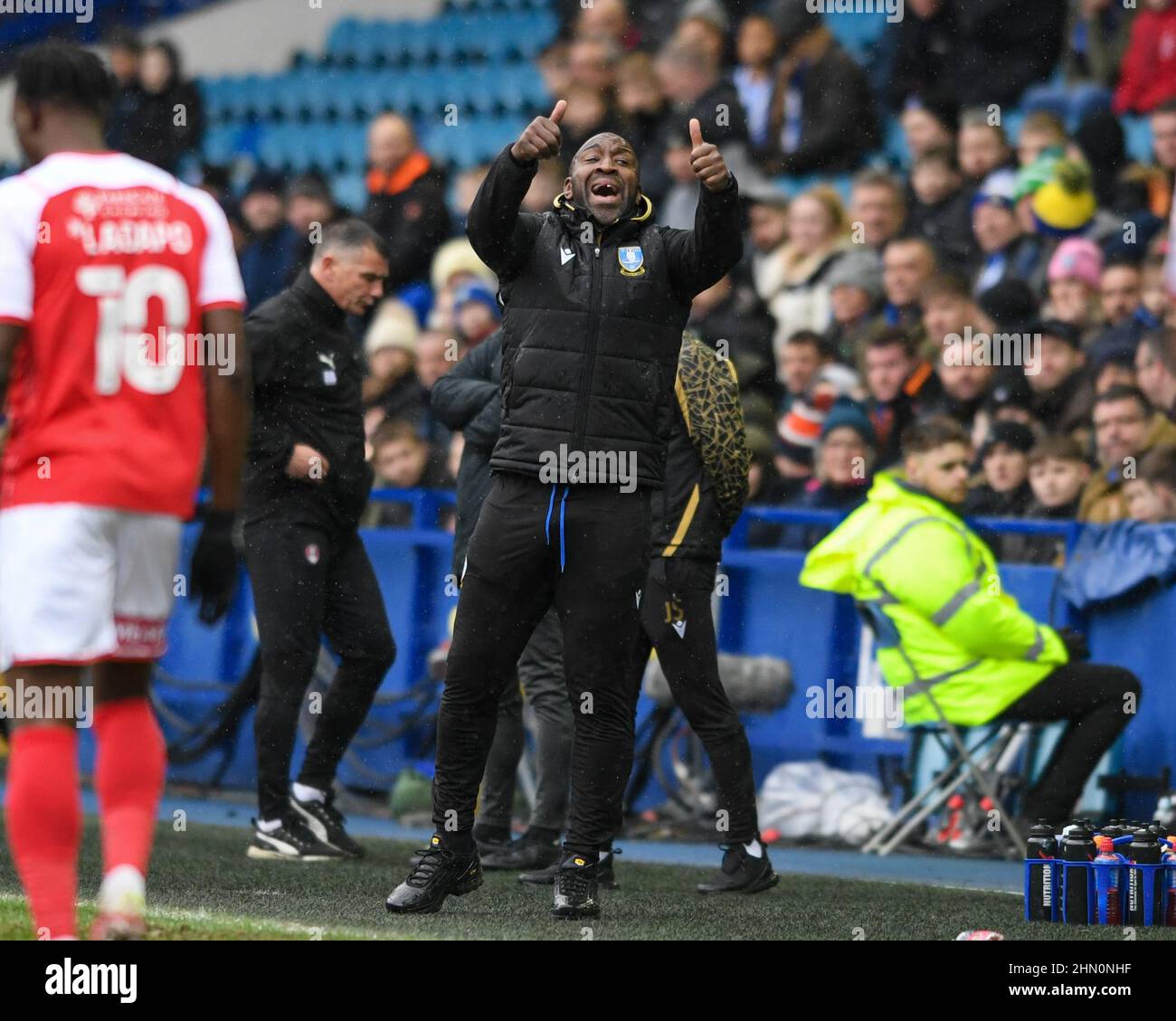 Darren Moore manager of Sheffield Wednesday encourages his team from ...