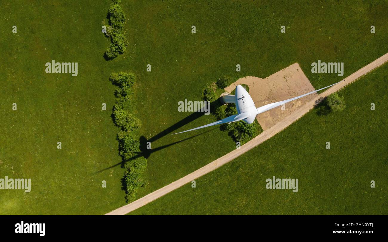 Wind turbines and agricultural fields - Energy Production with clean ...