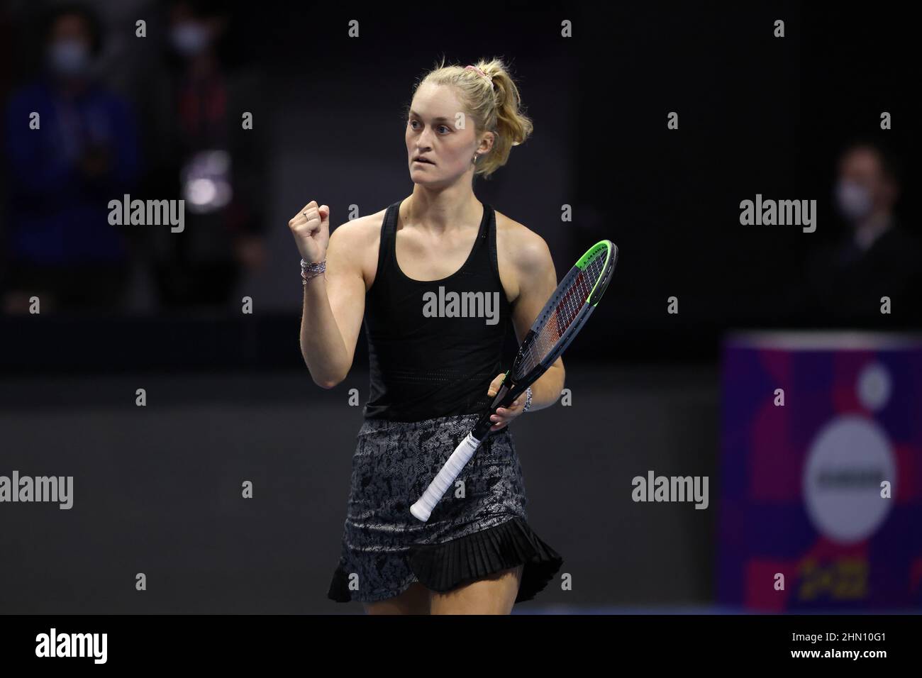 Erin Routliffe of New Zealand play against Catherine Mcnally of USA ...
