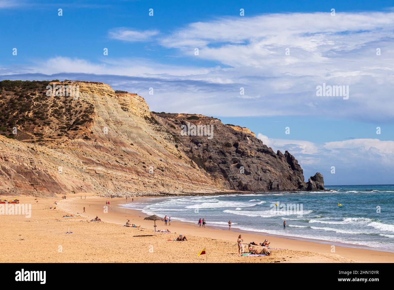 Praia da Luz Beach in the Algarve Stock Photo - Alamy