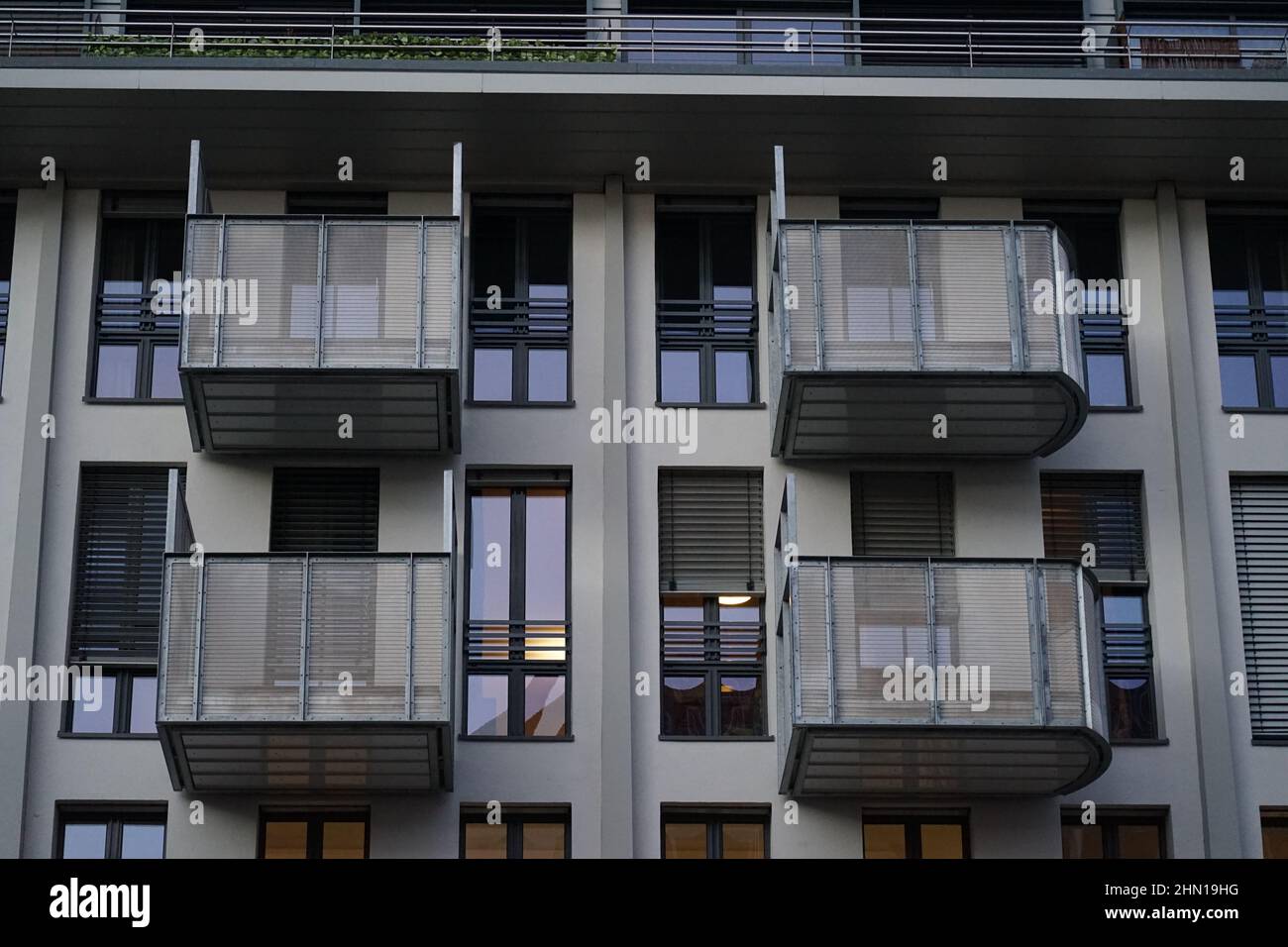 Boring architecture hi-res stock photography and images - Alamy