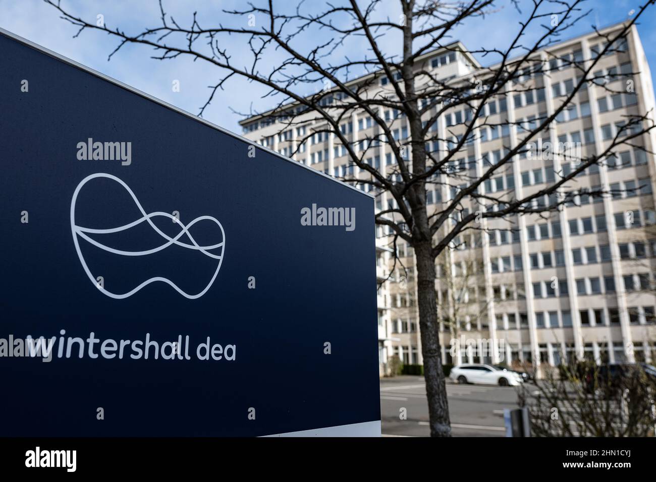 Wintershall dea logo hi-res stock photography and images - Alamy