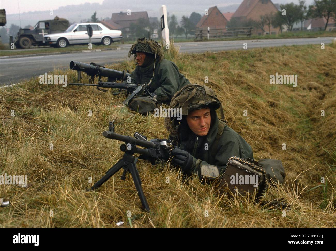 Fanteria militare hi-res stock photography and images - Alamy
