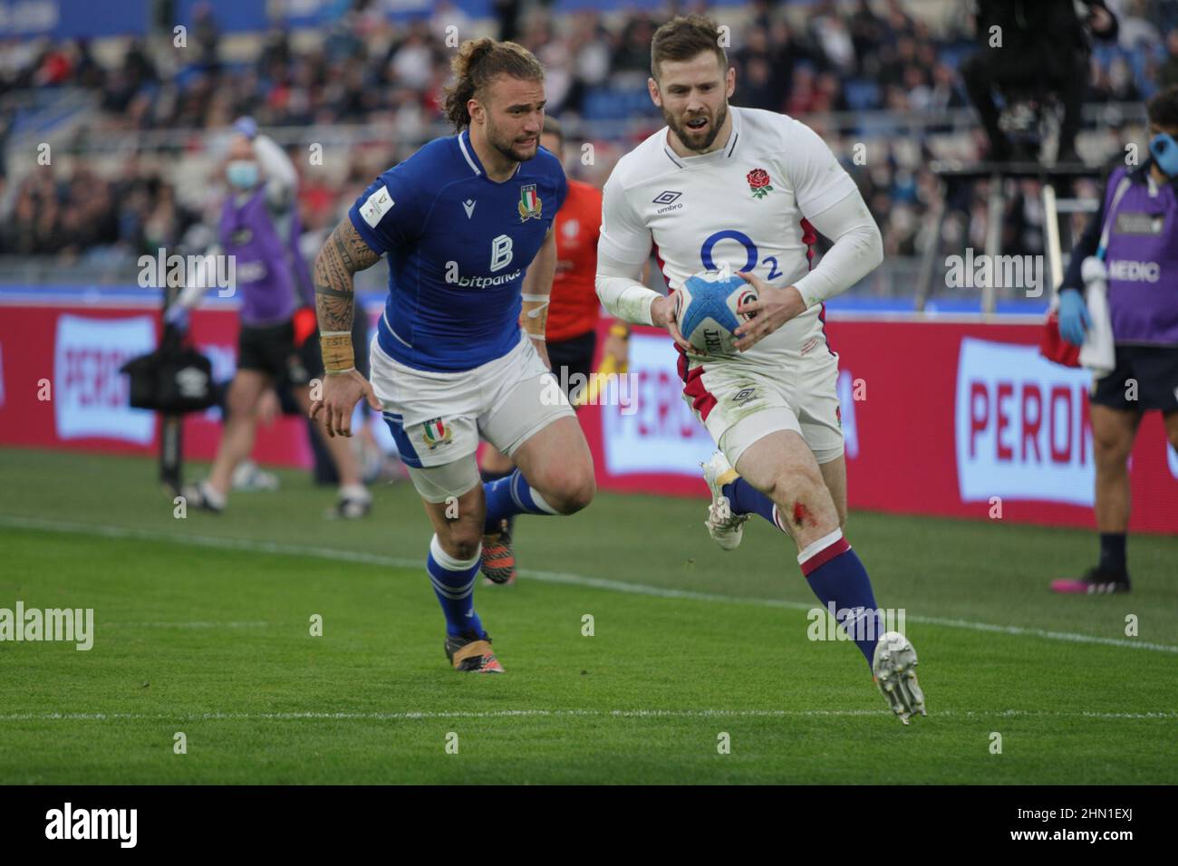 Olimpico stadium, Rome, Italy, February 13, 2022, Elliot Daly (England ...