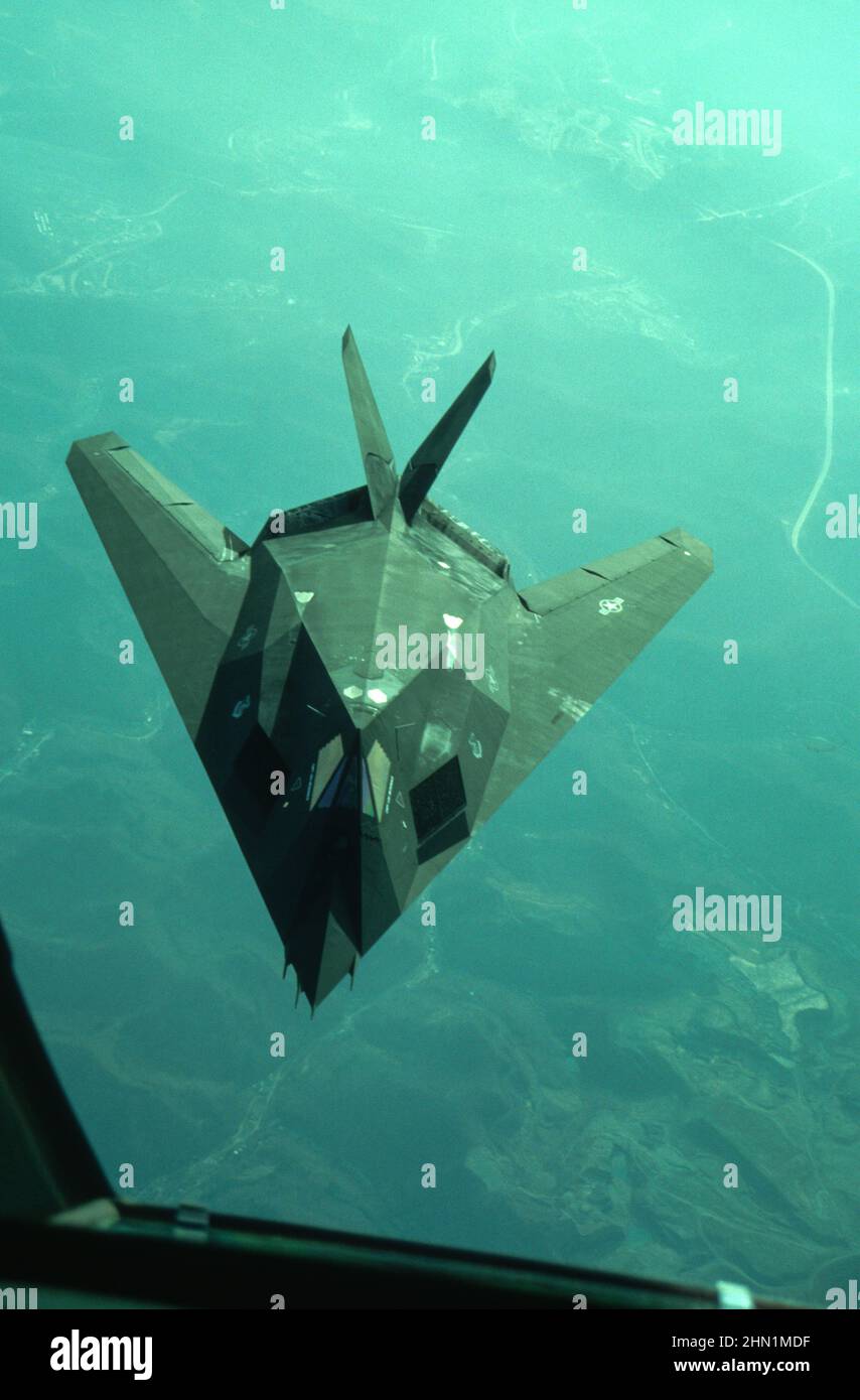 F-117A Stealth fighter in flight Stock Photo - Alamy