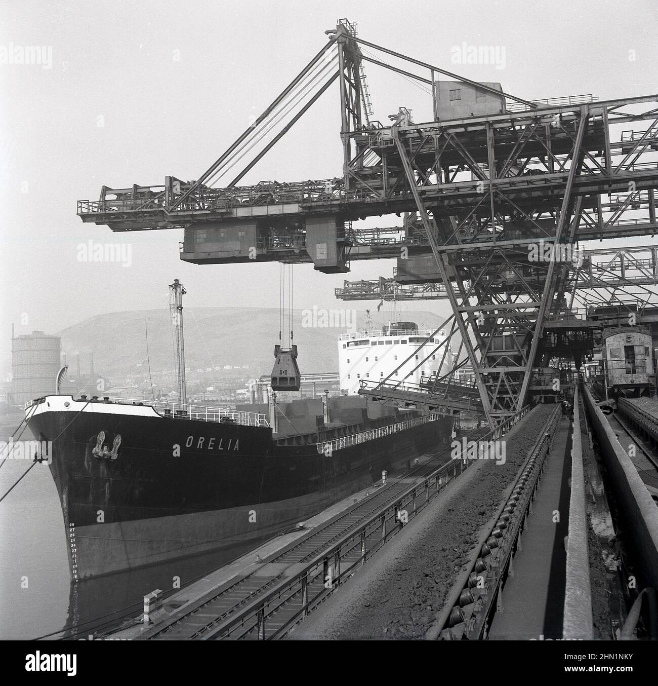 1950s, historical, bulk container ship, Orelia, moored at the floating ...