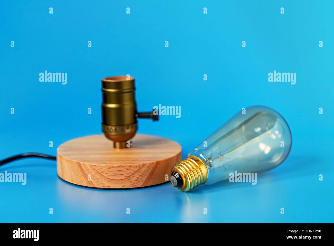 Socket lamp holder hi-res stock photography and images - Alamy