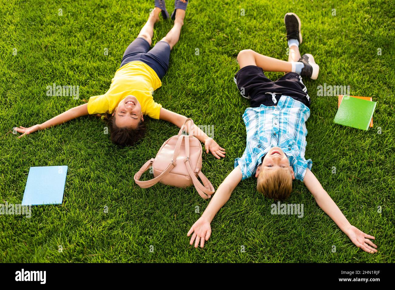 Pre teens having fun hi-res stock photography and images - Alamy