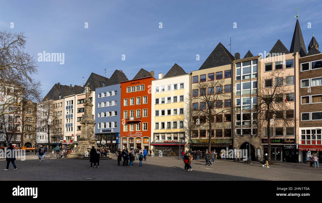 Colorful buildings and people in Cologne old town Stock Photo - Alamy