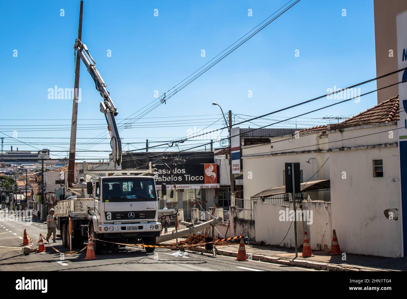 Power transmission line power pole safety net hi-res stock photography ...