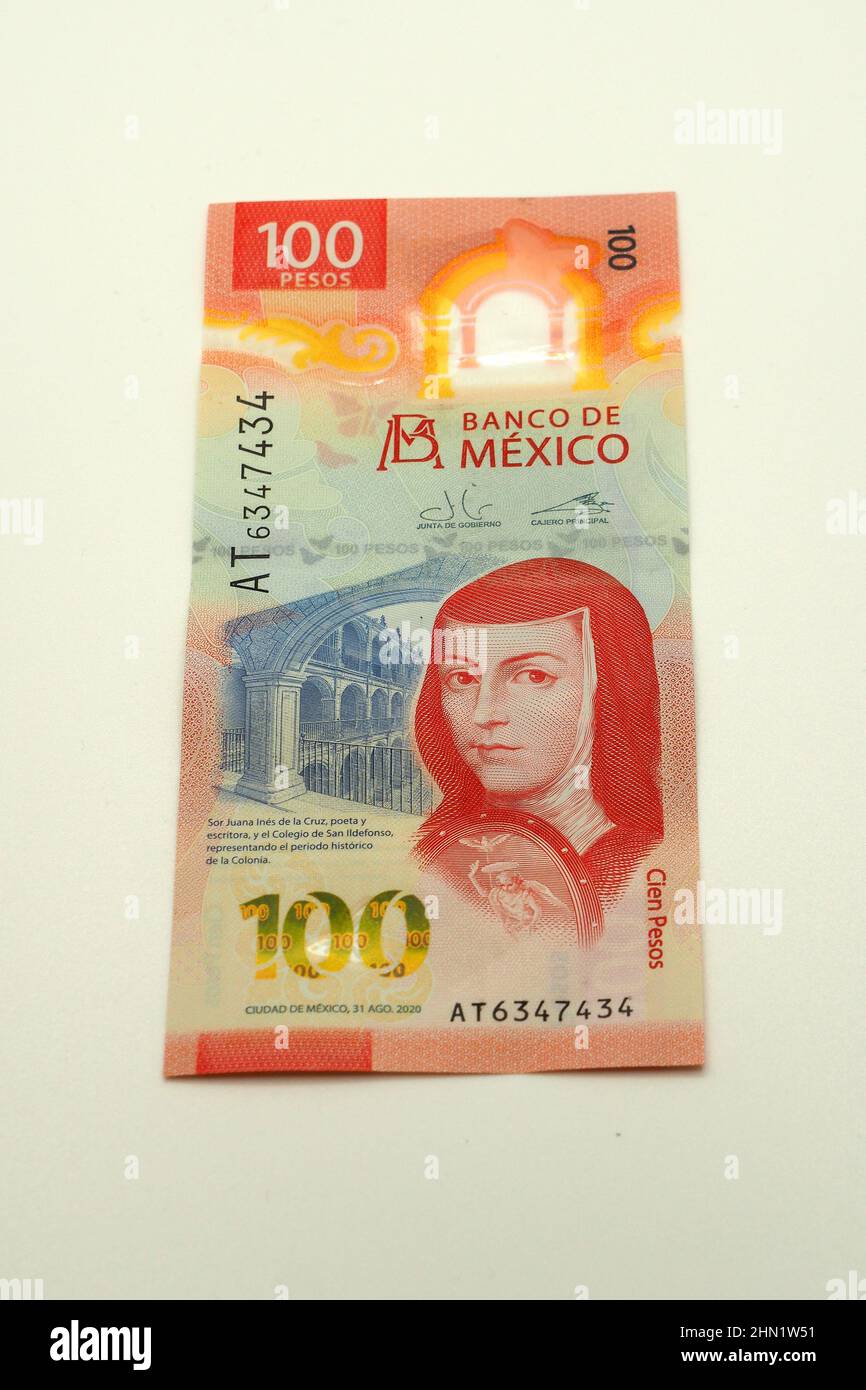 100 peso mexican bank note hi-res stock photography and images - Alamy