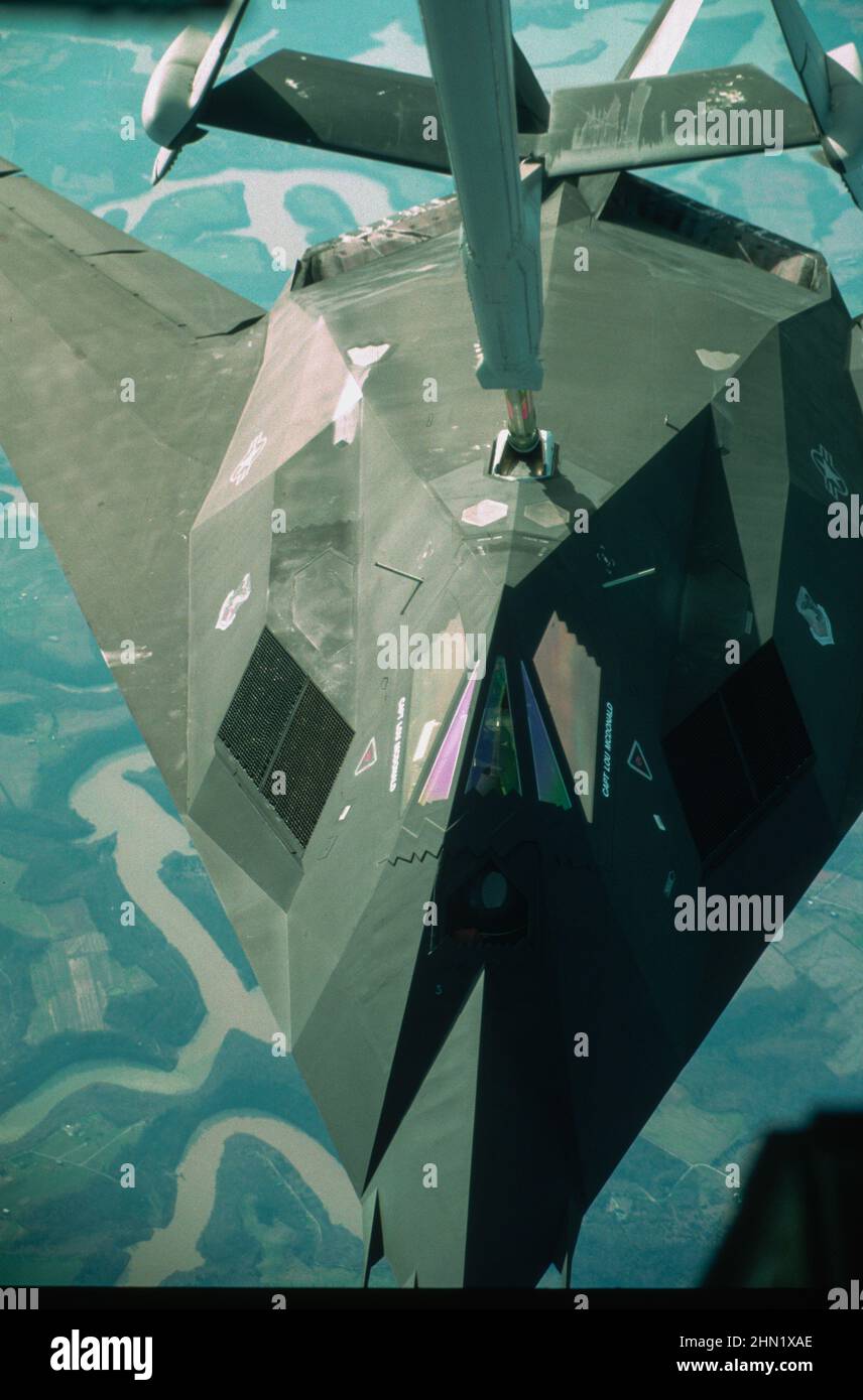 F-117A Stealth fighter performing aerial refueling from a KC-10 ...