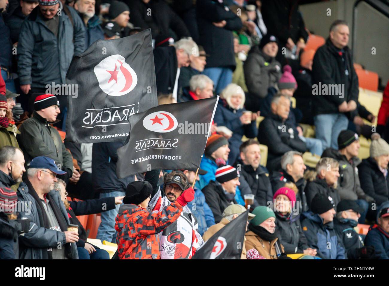 Saracens rugby team fans hi-res stock photography and images - Alamy