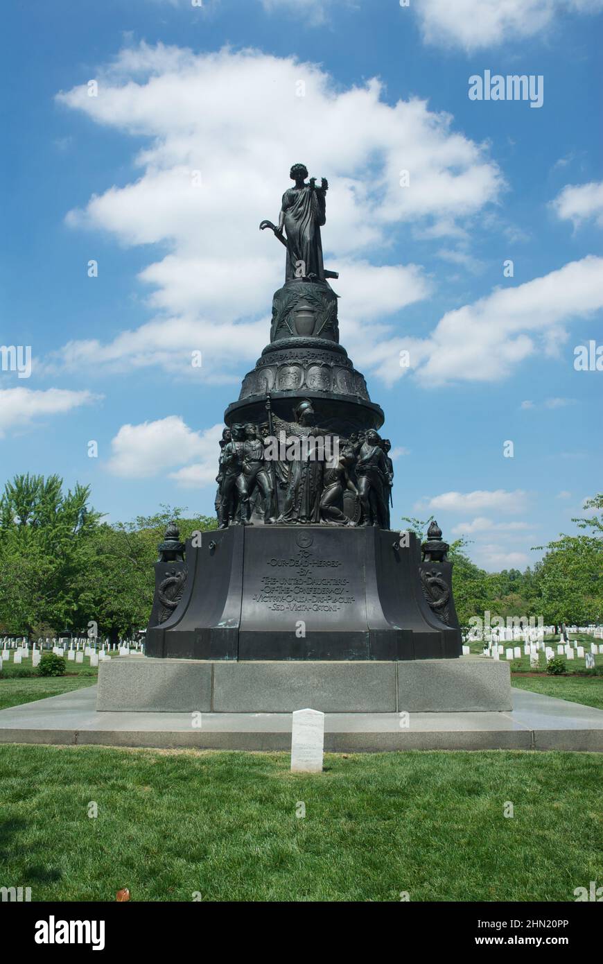 ARLINGTON VIRGINIA, APRIL 20,2012 Confederate Memorial designed by ...