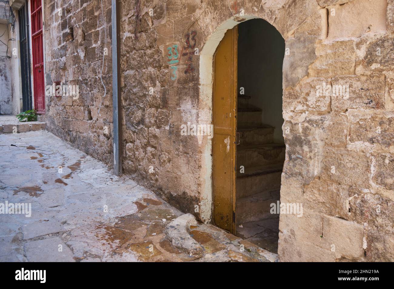 Street of middle-eastern town Stock Photo - Alamy