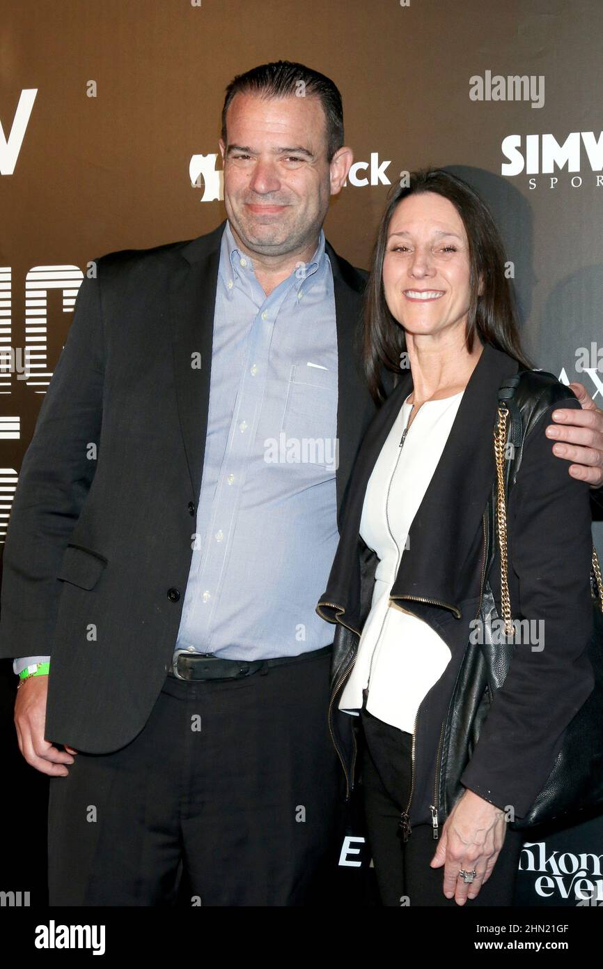 February 12, 2022, Los Angeles, CA, USA: LOS ANGELES - FEB 12: Mike ...