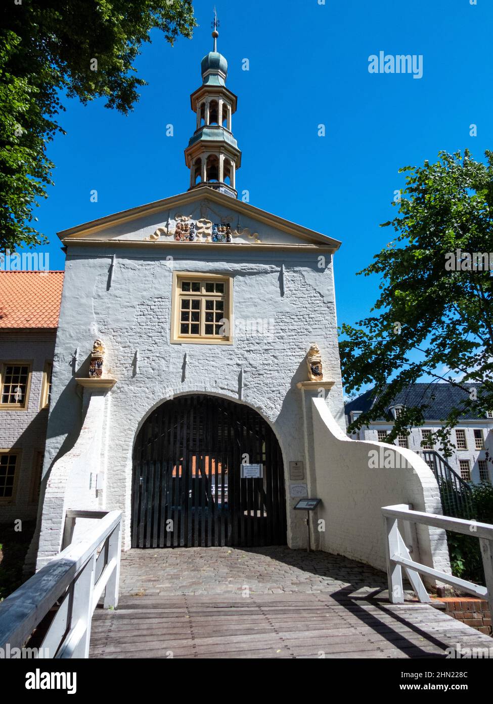 The Norderburg is a moated castle in the East Frisian municipality of ...