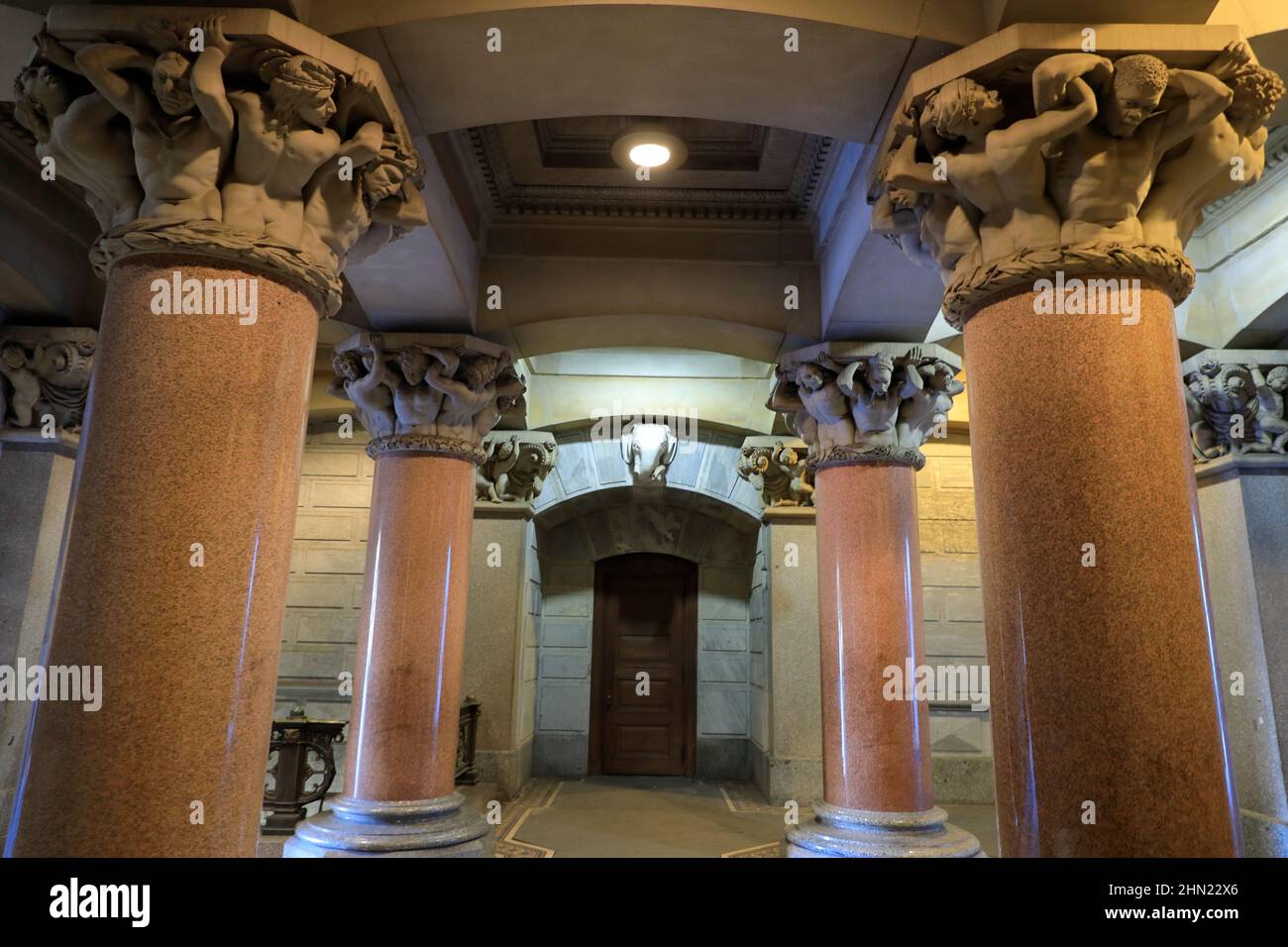 The columns in the street level walkway of Philadelphia City Hall ...