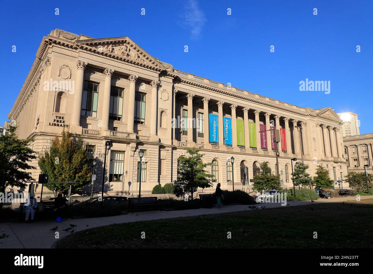 Free library philadelphia hi-res stock photography and images - Alamy
