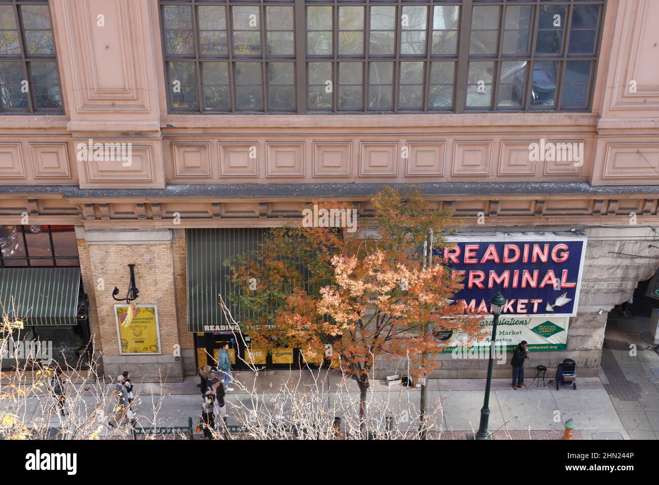 Reading terminal market exterior hi-res stock photography and images ...