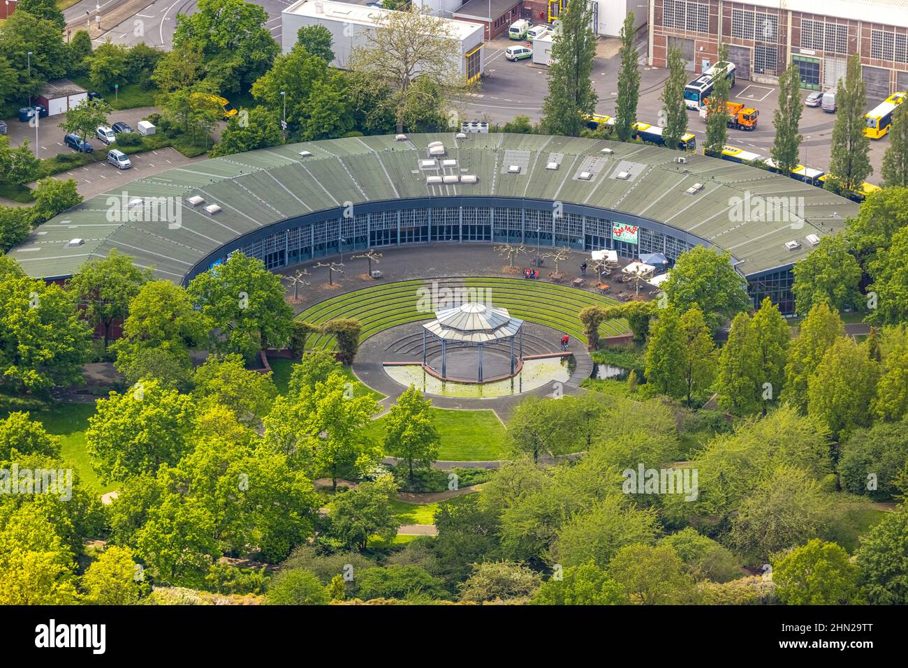 Roundhouse in the park at broich castle hi-res stock photography and ...