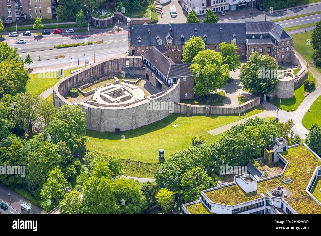 Aerial view, Broich Castle, Broich - East, Mülheim an der Ruhr, Ruhr ...