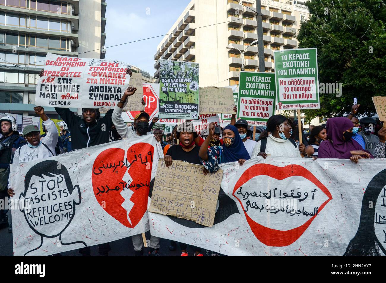 Refugees protest in Athens denying living in the Greek refugee camps ...
