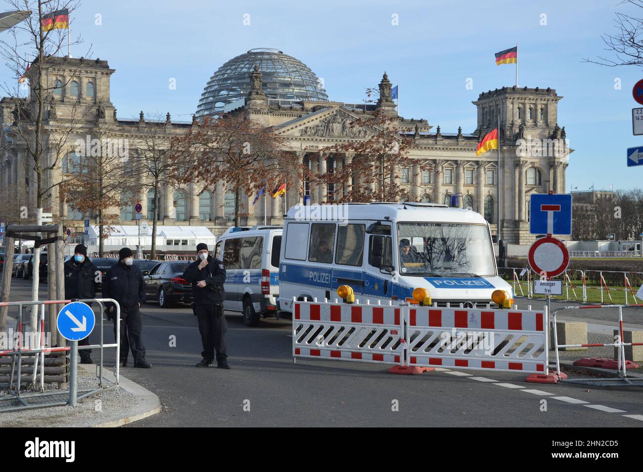 Berlin Reichstag building - Frank-Walter Steinmeier elected to second ...
