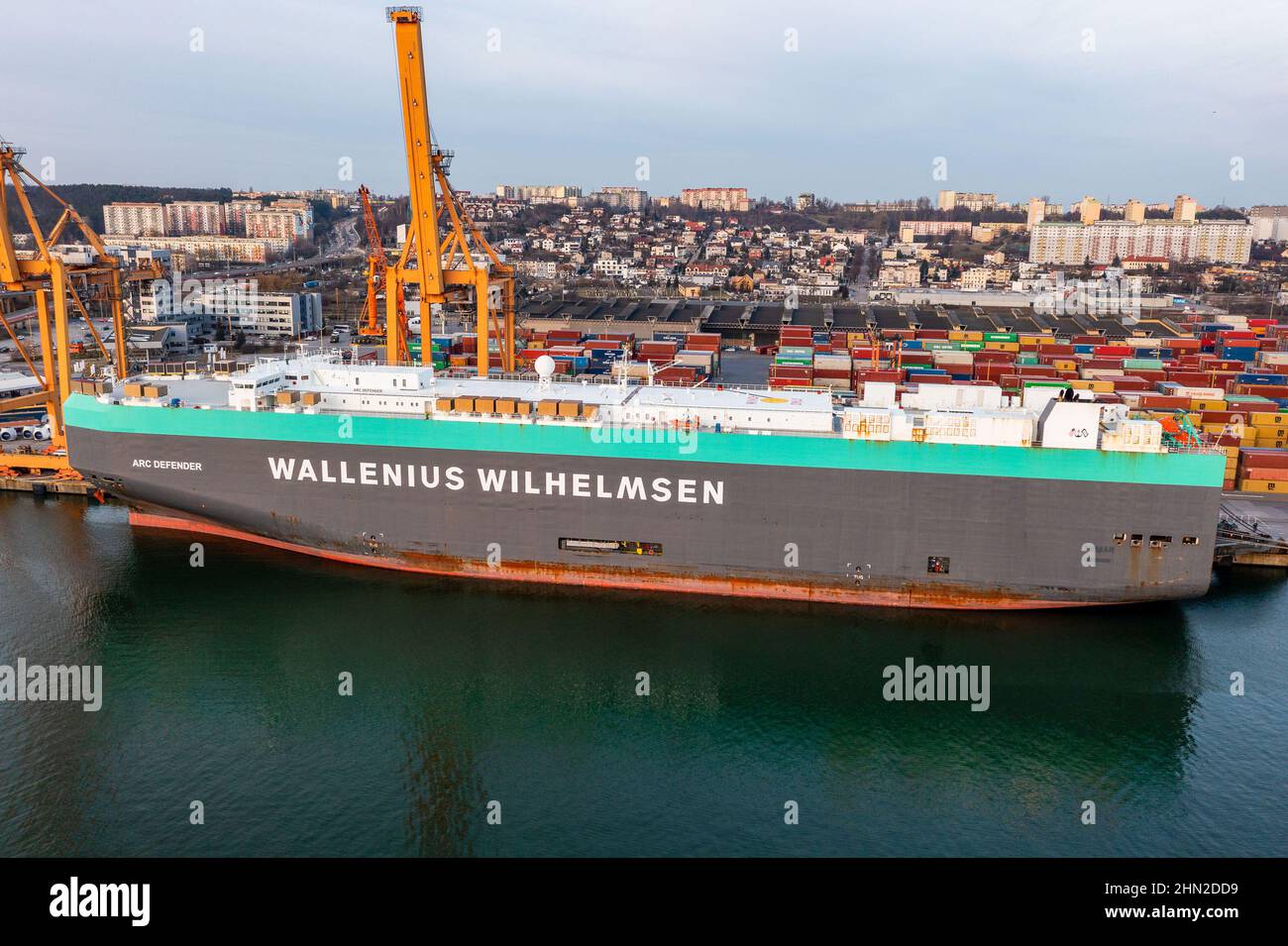 Arc defender vessel hi-res stock photography and images - Alamy