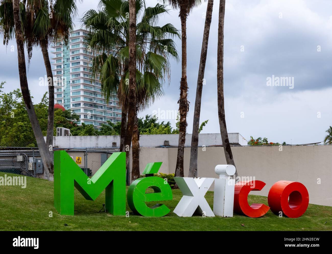 Large "Mexico" sign. Puerto Vallarta, Jalisco, Mexico Stock Photo - Alamy