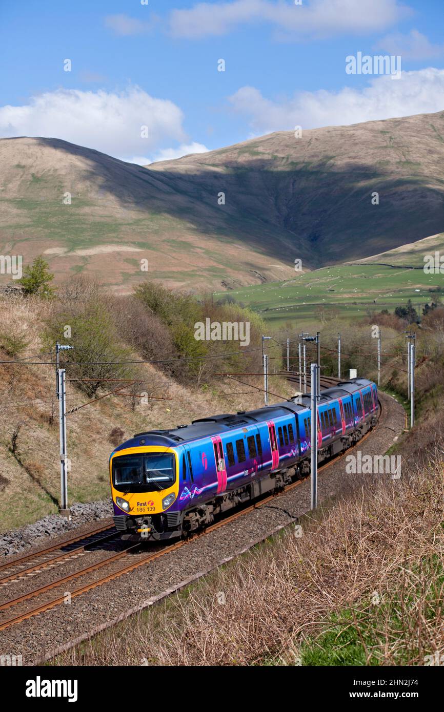 First Transpennine Express class 185 Diesel multiple unit 185139 in the ...