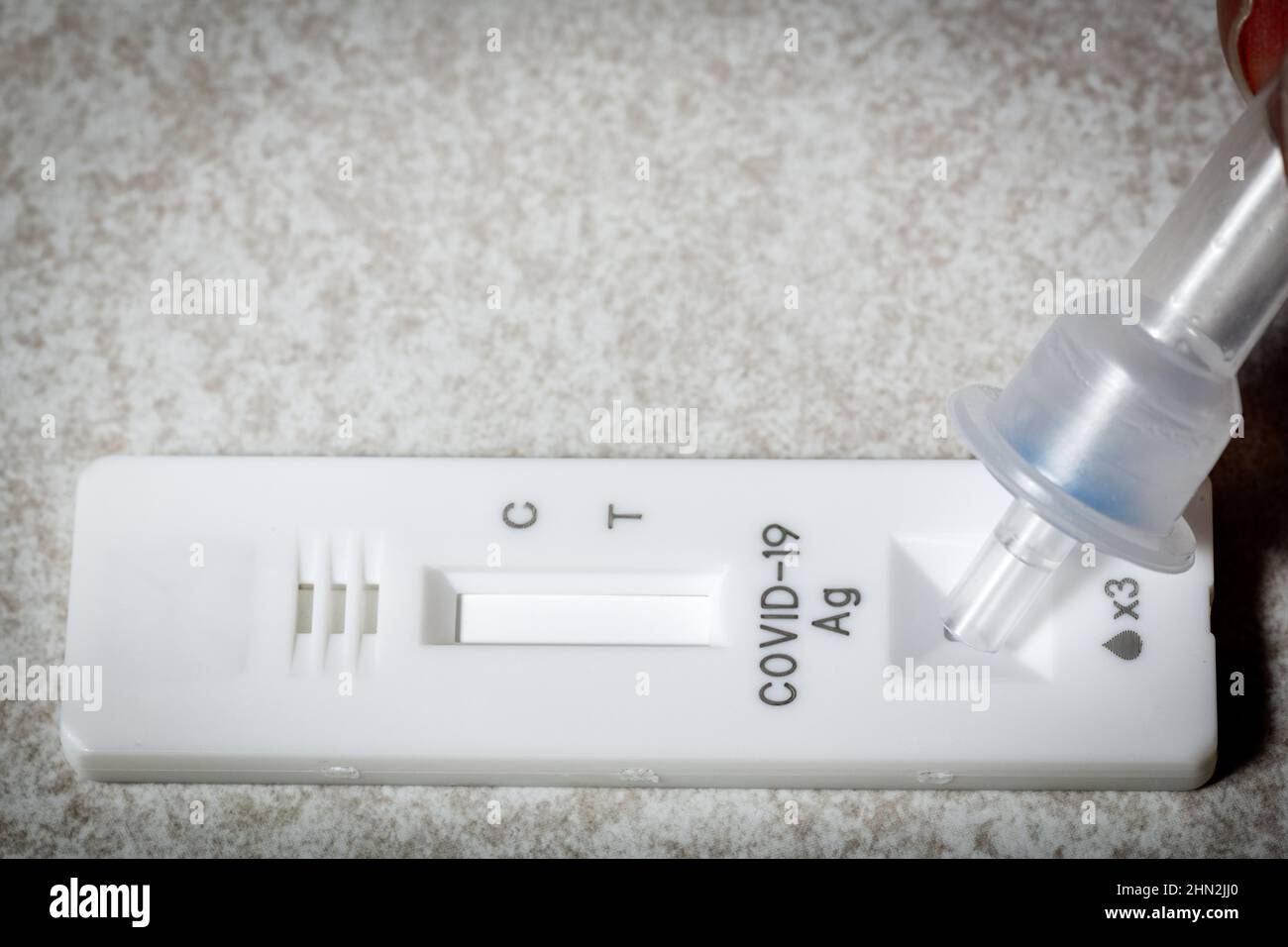 Virus test kit hi-res stock photography and images - Alamy