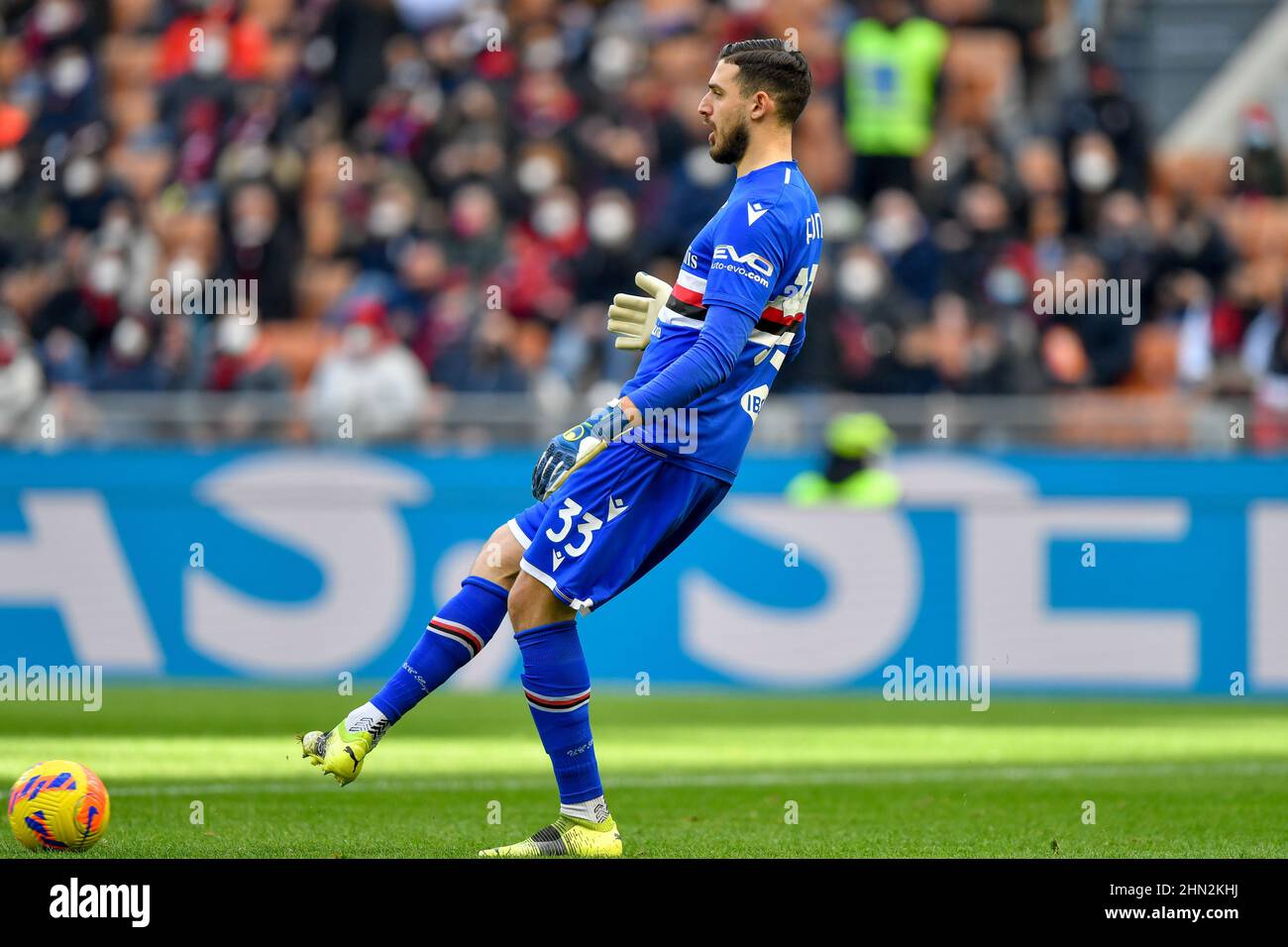 Falcone milano hi-res stock photography and images - Alamy
