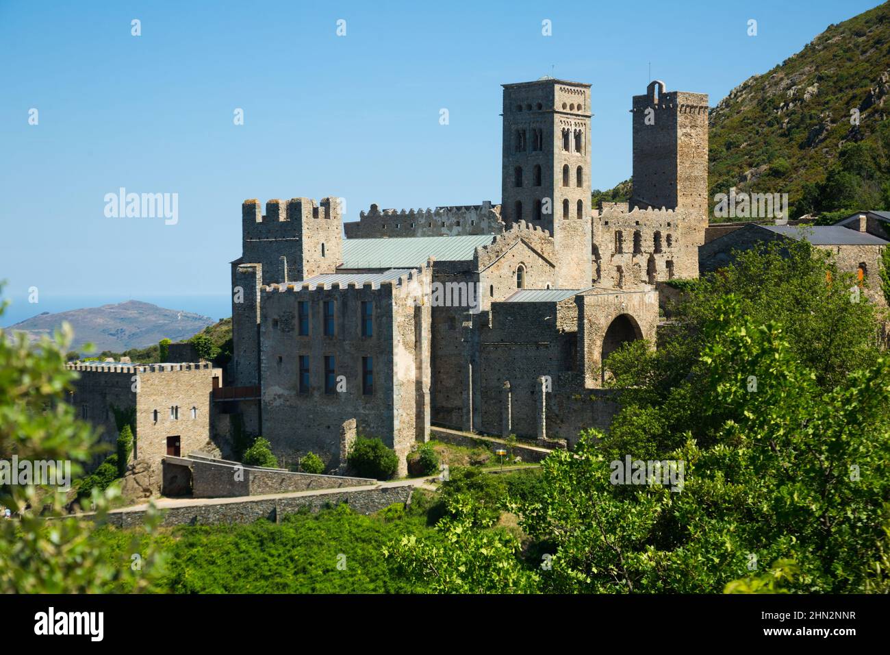 Monestir de Sant Pere de Rodes, Spain Stock Photo - Alamy