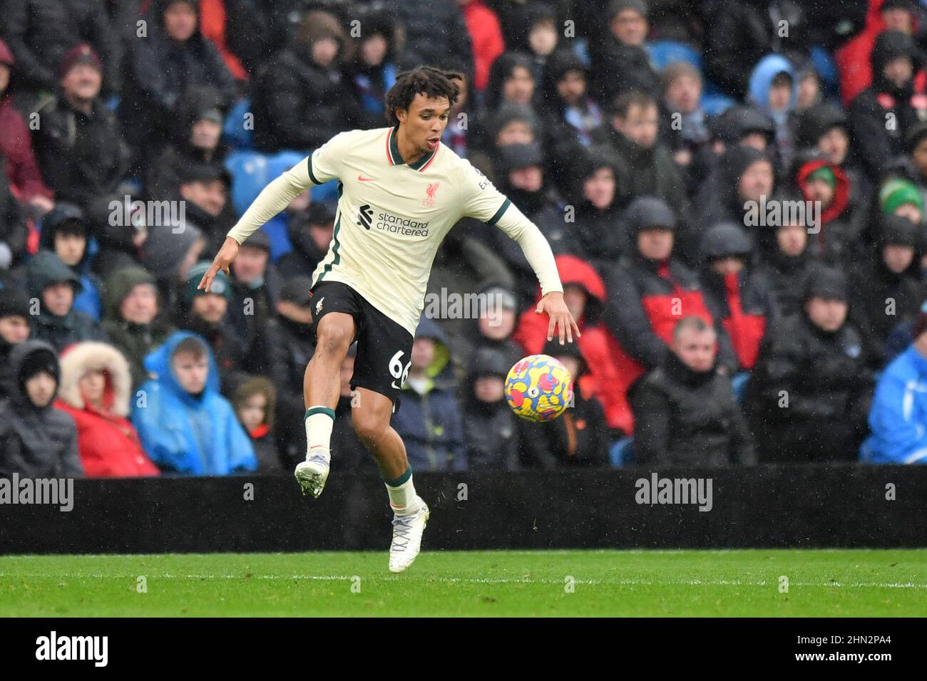 Liverpools trent alexander arnold hi-res stock photography and images ...