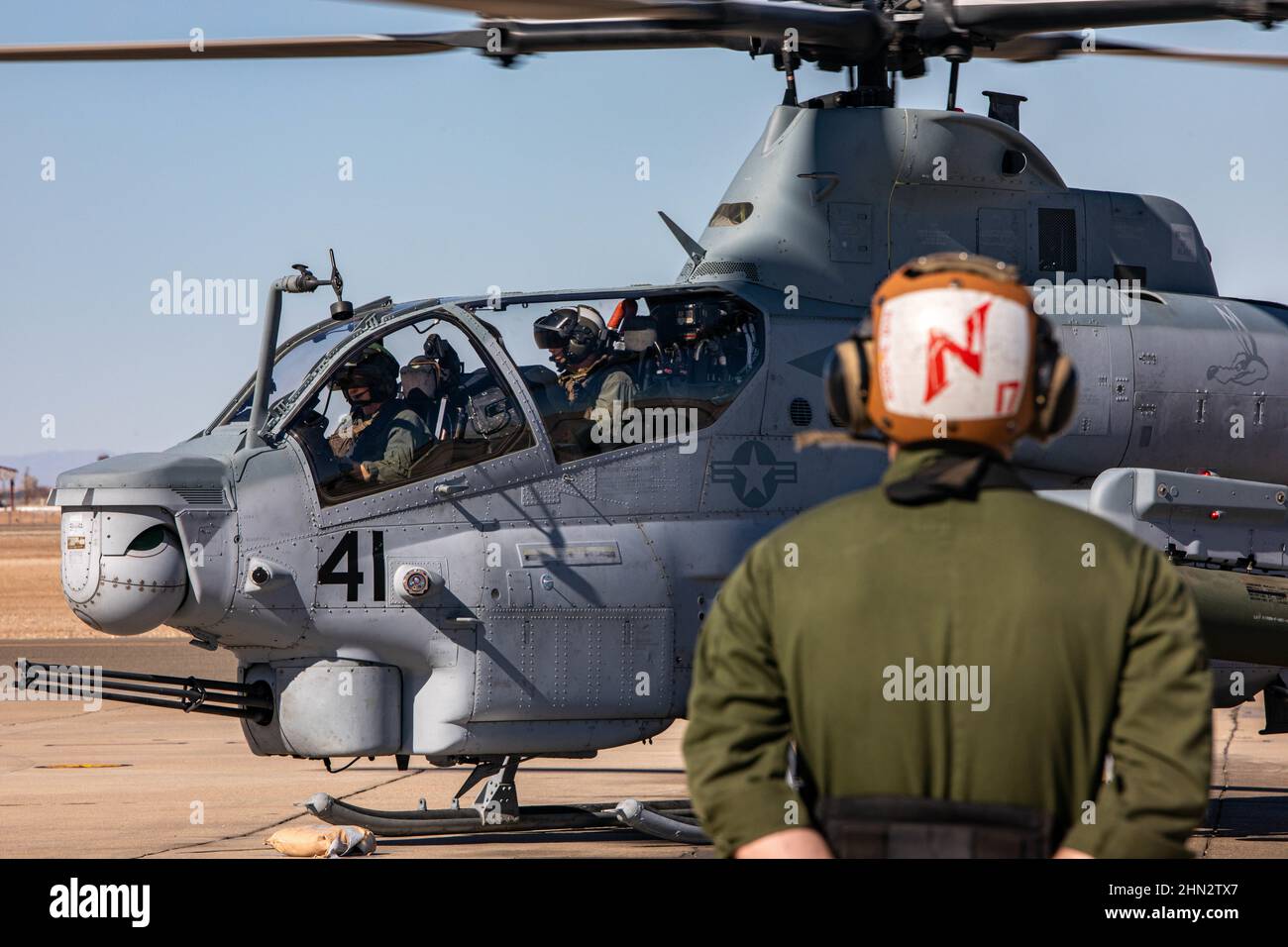 Marines with Marine Light Attack Helicopter Squadron 775, Marine ...