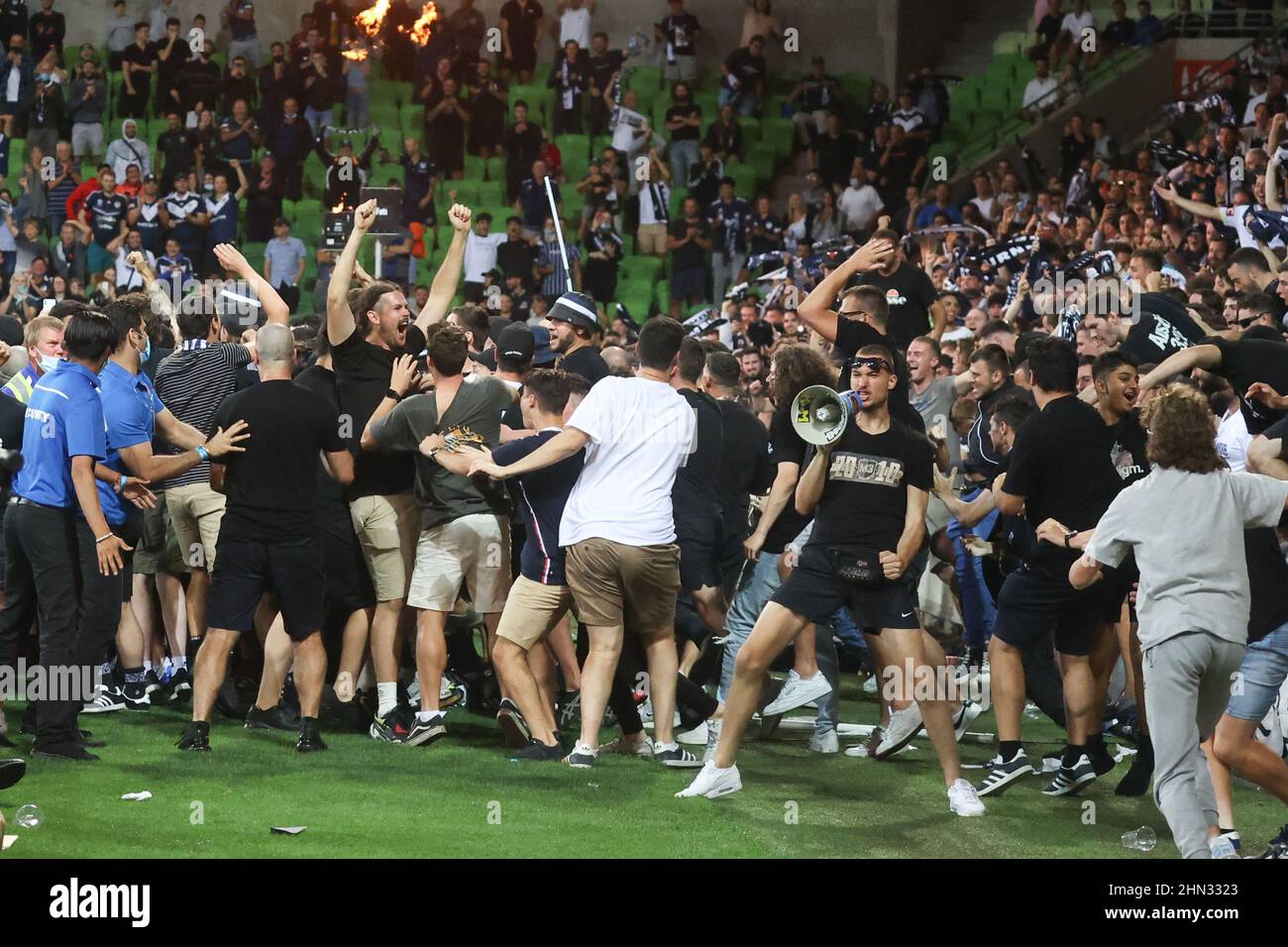MELBOURNE, AUSTRALIA - FEBRUARY 05: Melbourne Victory fans celebrate ...