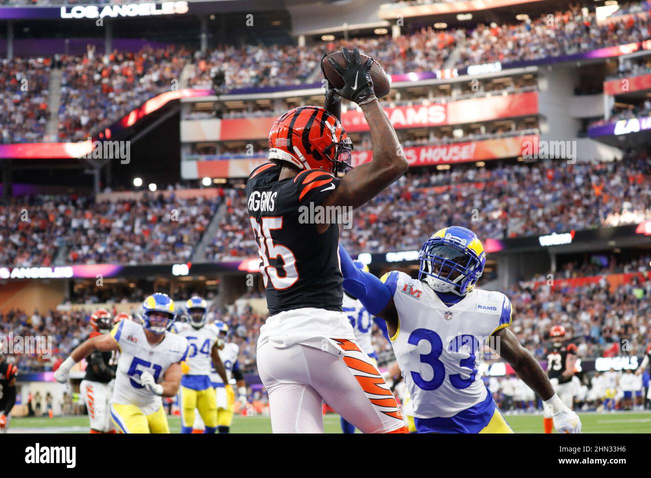 Tee higgins bengals hi-res stock photography and images - Alamy