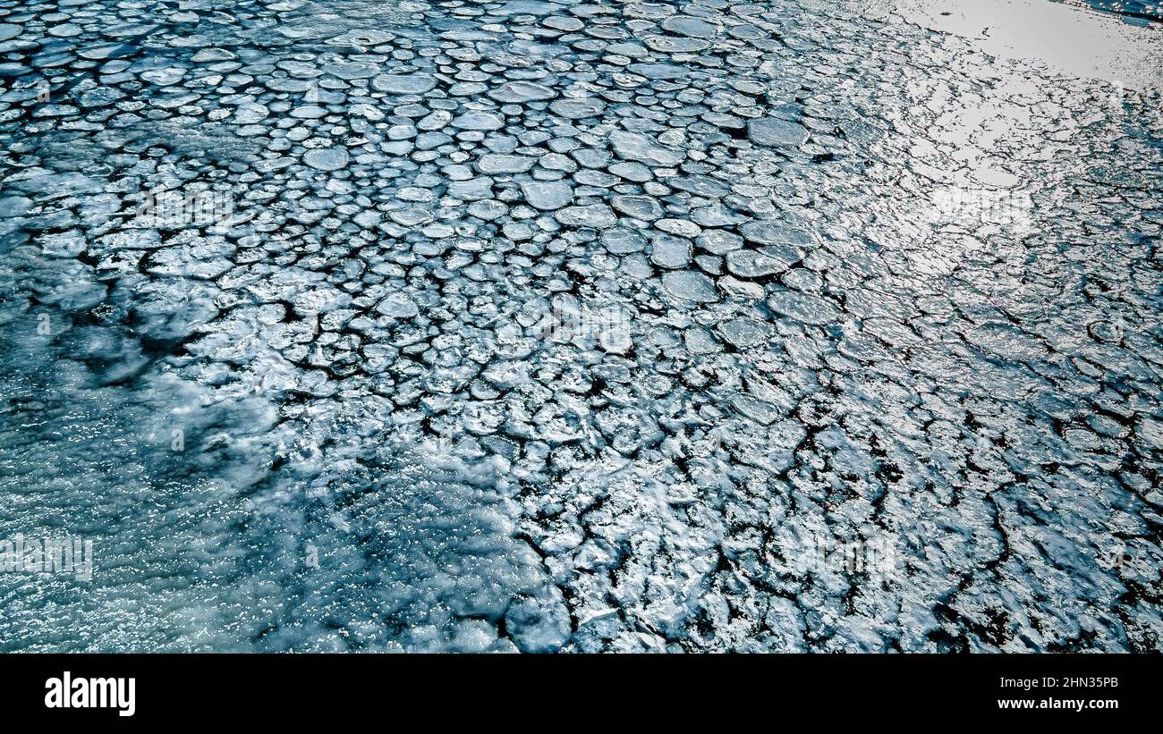 Icy patterns hi-res stock photography and images - Alamy