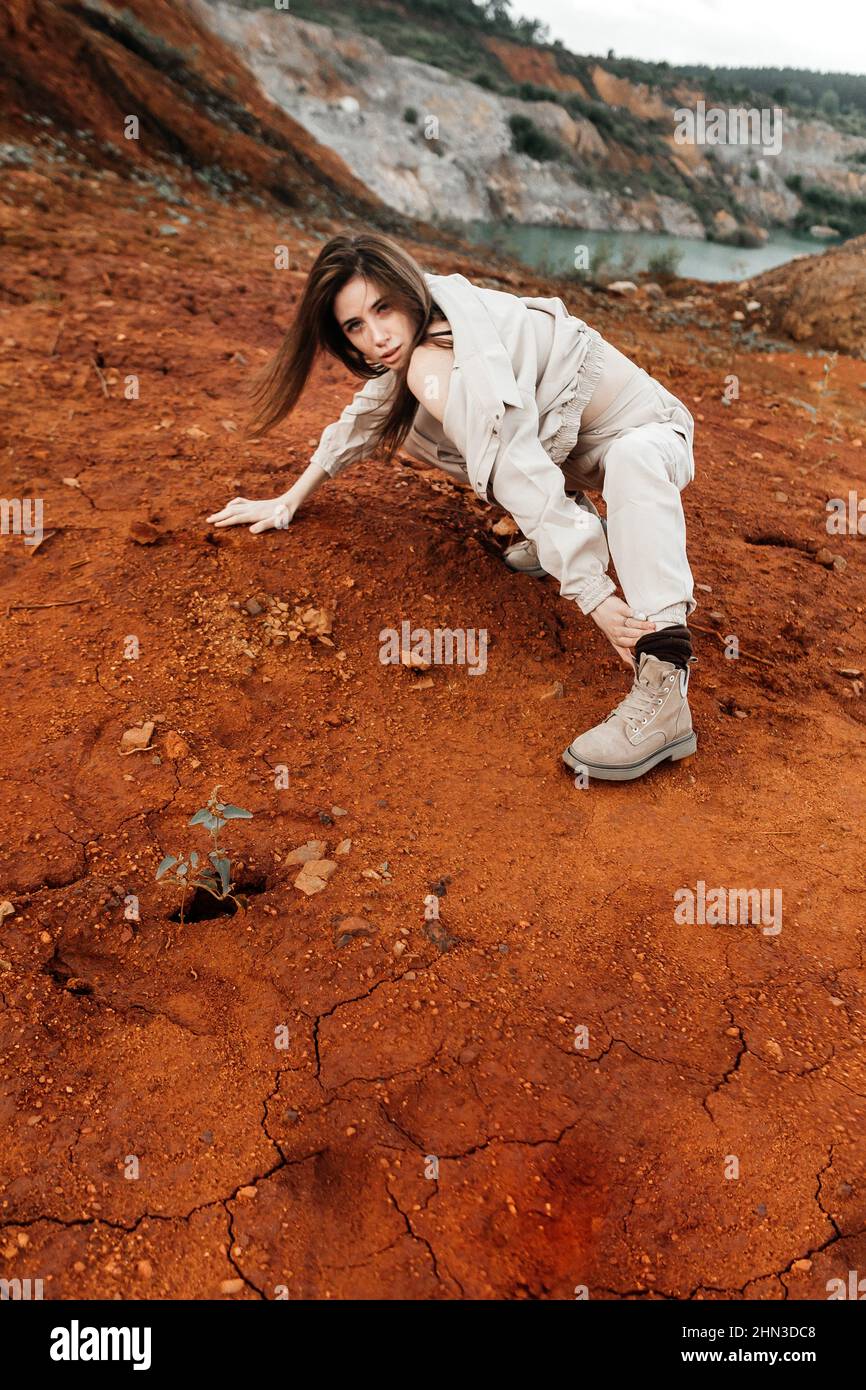 Girls in post apocalyptic hi-res stock photography and images - Alamy