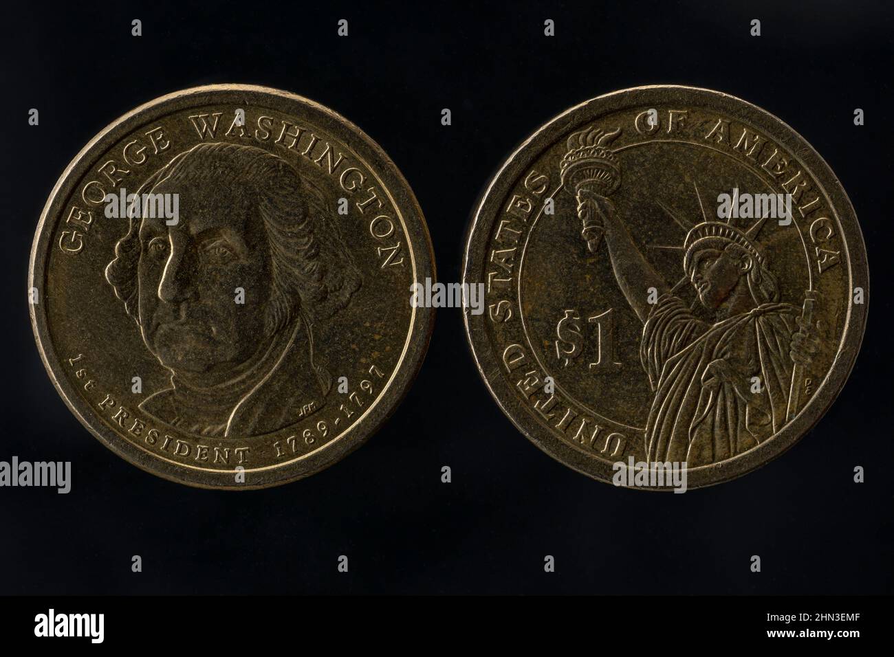 US Dollar Coin Obverse Reverse Black Background Stock Photo - Alamy
