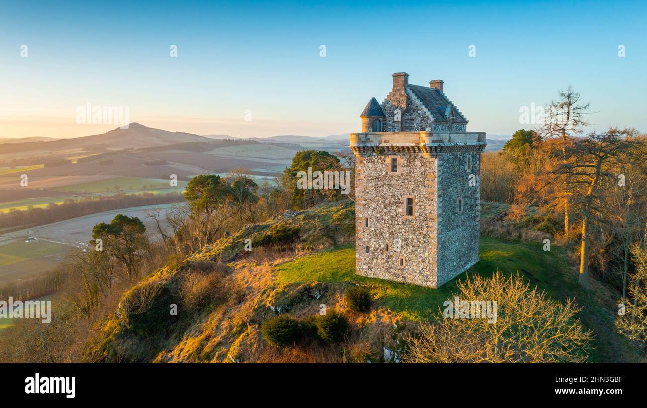 4th January 2022 A clear morning sunrise view of Fatlips Castle in the ...