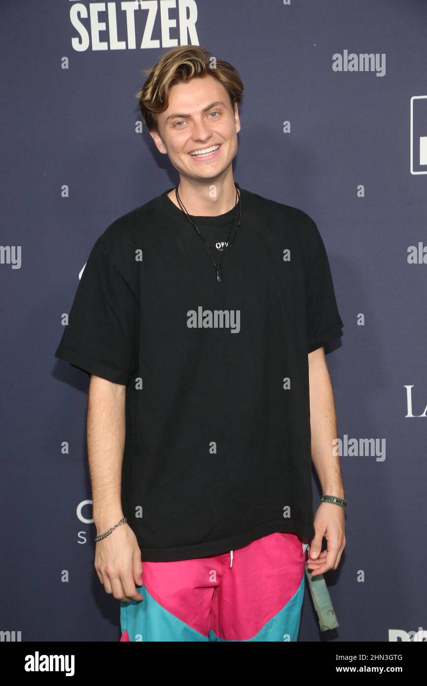 Los Angeles, Ca. 13th Feb, 2022. Carter Sharer at TailGateÕs Big Game ...