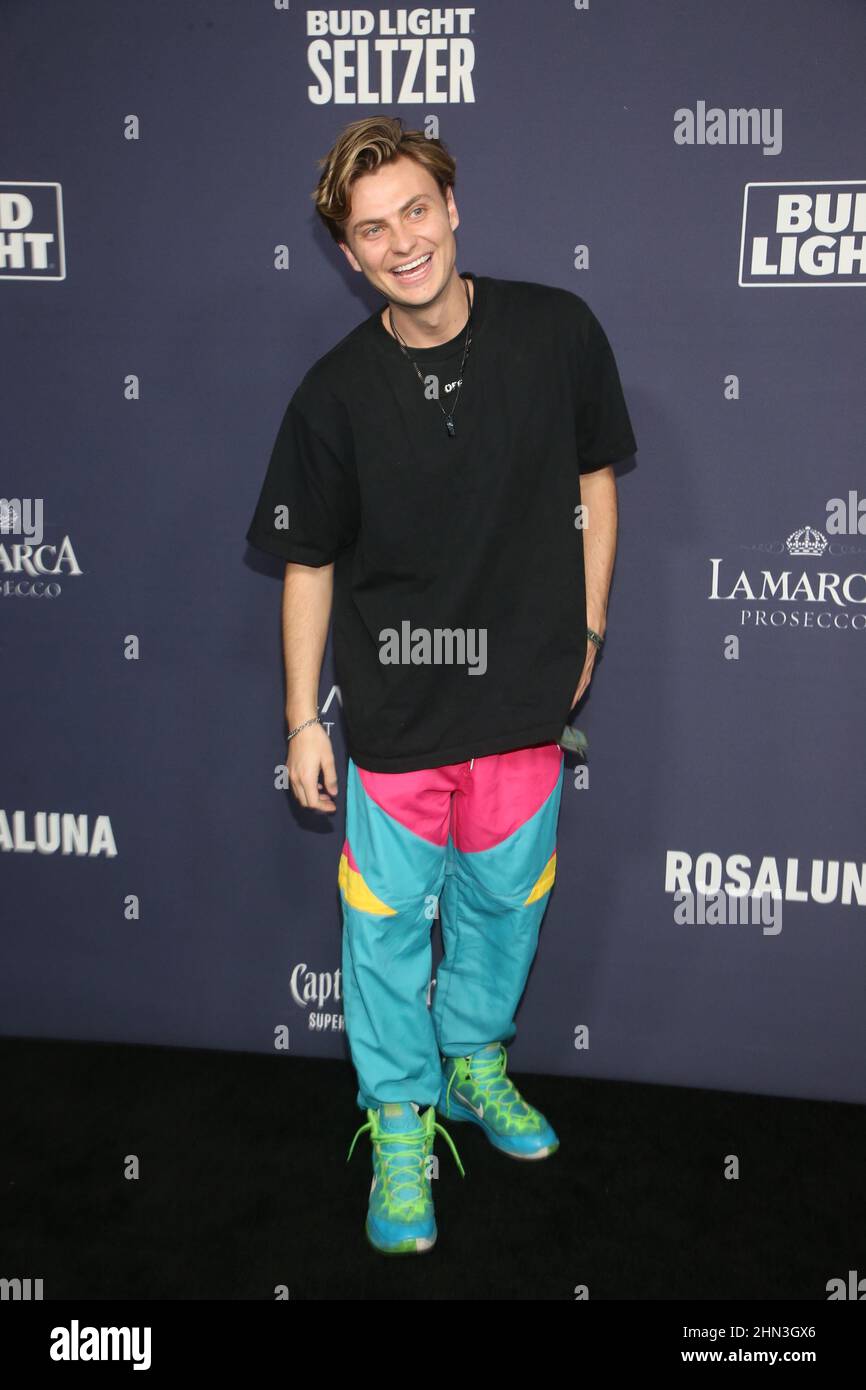 Los Angeles, Ca. 13th Feb, 2022. Carter Sharer at TailGateÕs Big Game ...