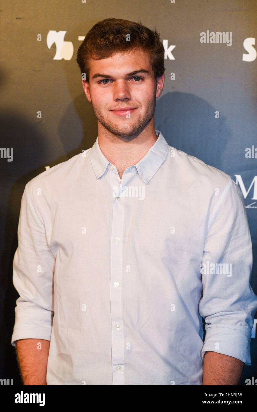 Knobel Hunt attends the DIRECTV Presents Maxim Electric Nights at City ...