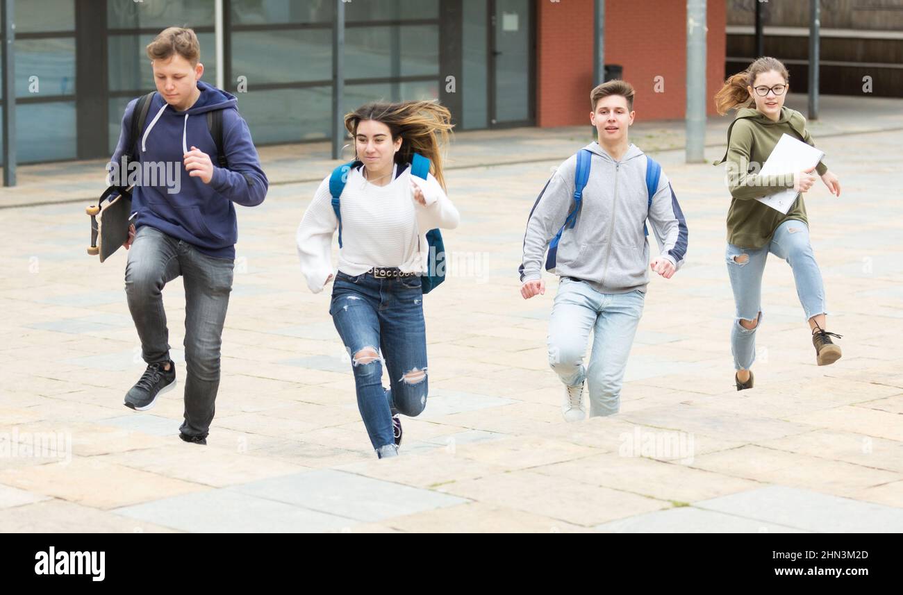 Urban teenager boy street free running hi-res stock photography and ...